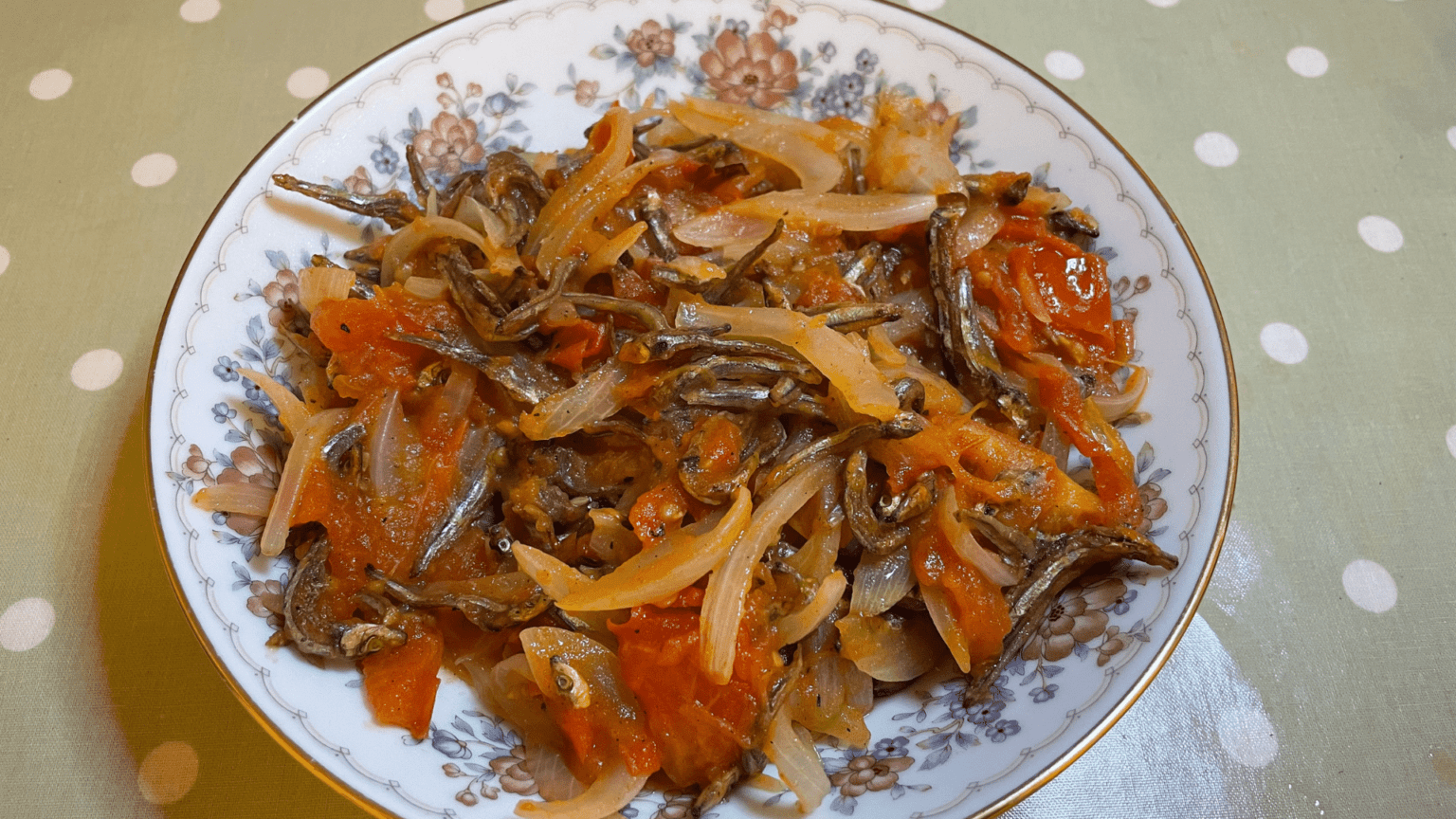 GINISANG DILIS SA KAMATIS - philippineAdobo.com