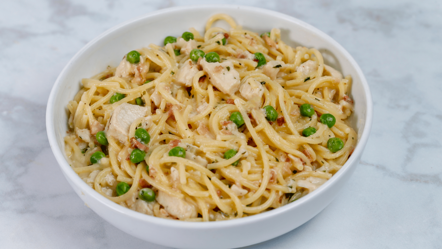 PINOY STYLE SPAGHETTI CARBONARA - philippineAdobo.com
