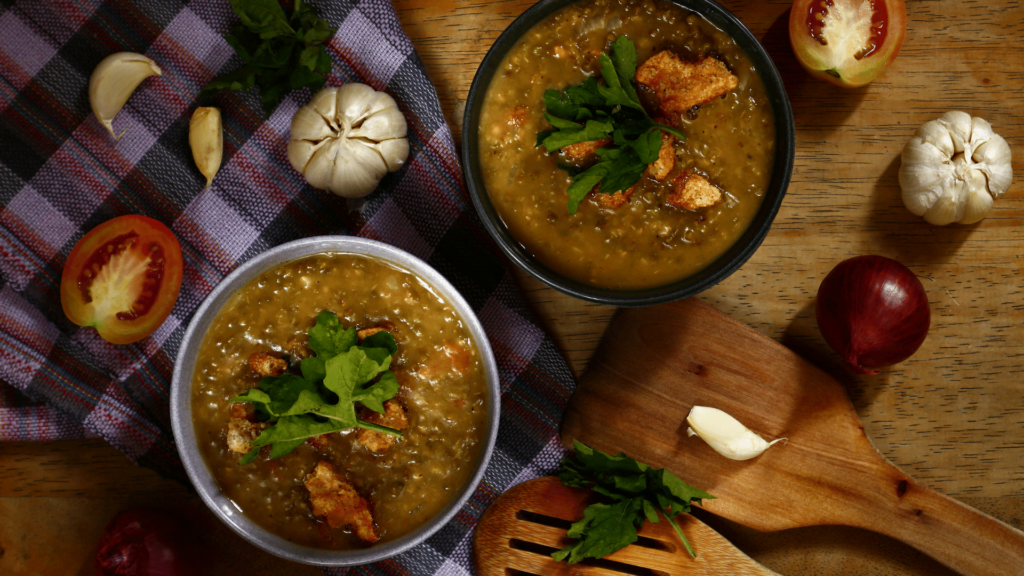 GINISANG MONGGO with Dilis - philippineAdobo.com